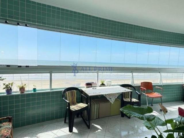 Apartamento para venda em Guilhermina de 147.00m² com 4 Quartos, 2 Suites e 3 Garagens