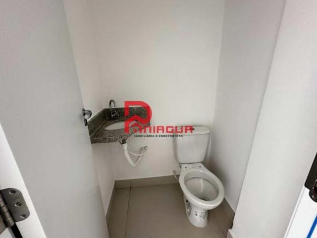 Apartamento para venda em Guilhermina de 110.00m² com 3 Quartos, 3 Suites e 2 Garagens