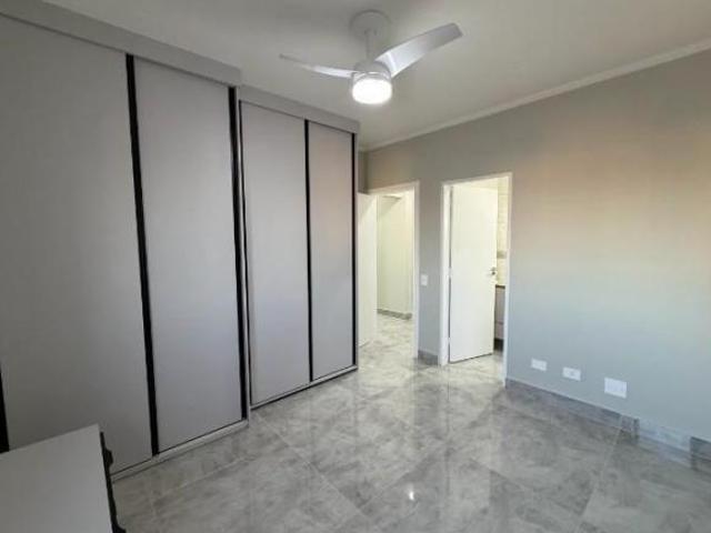 Apartamento para venda em Guilhermina de 320.00m² com 4 Quartos, 4 Suites e 2 Garagens