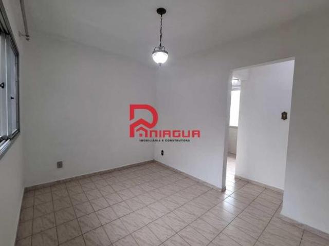 Apartamento para venda em Guilhermina de 40.00m² com 1 Quarto e 1 Garagem
