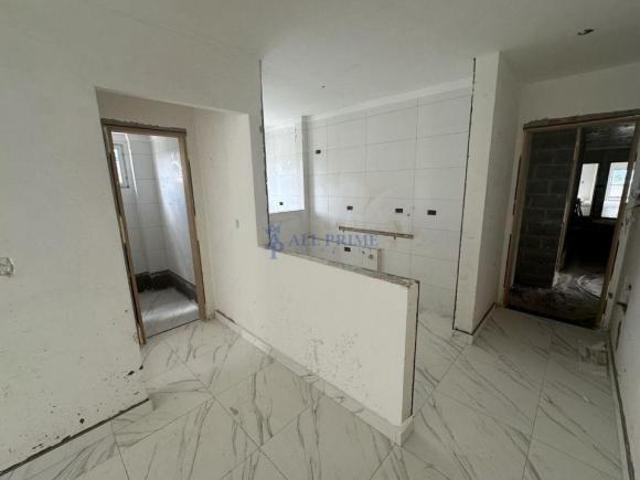 Apartamento para venda em Guilhermina de 52.00m² com 1 Quarto, 1 Suite e 1 Garagem