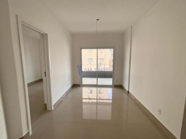 Apartamento para venda em Guilhermina de 60.00m² com 1 Quarto, 1 Suite e 1 Garagem