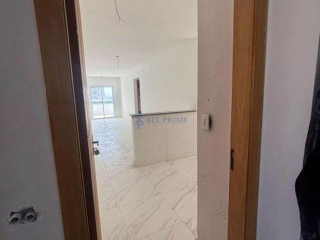 Apartamento para venda em Guilhermina de 76.00m² com 2 Quartos, 1 Suite e 1 Garagem