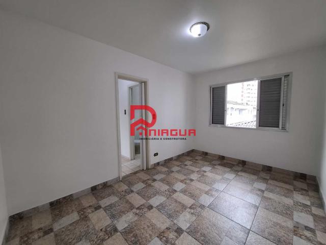 Apartamento para venda em Guilhermina em Praia Grande São Paulo de 40.00m² com 1 Quarto e 1 Garagem