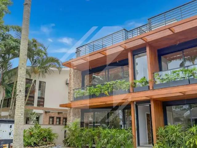 Apartamento para Venda em Garopaba/SC Centro 3 Quartos