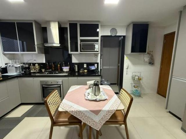 Apartamento para Venda em Goiânia, Jardim América, 3 dormitórios, 3 suítes, 4 banheiros, 2 vagas
