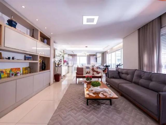 Apartamento para Venda em Goiânia/GO Setor Bueno 4 Quartos