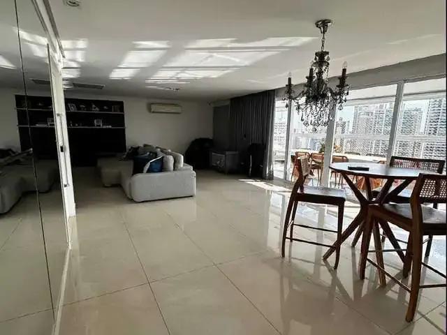 Apartamento para Venda em Goiânia/GO Setor Bueno 4 Quartos