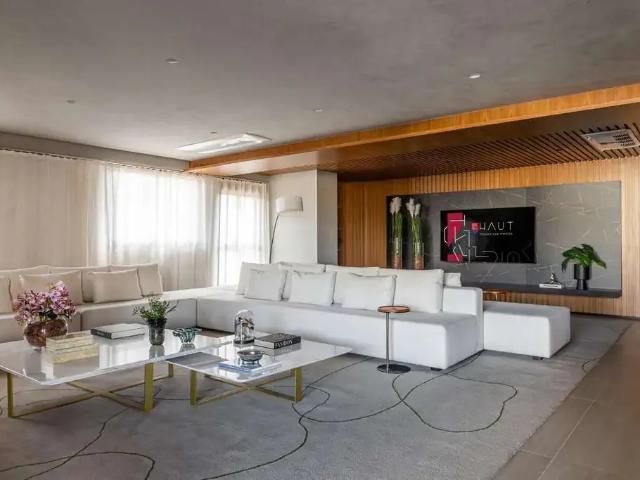 Apartamento para Venda em Goiânia/GO Setor Bueno 4 Quartos