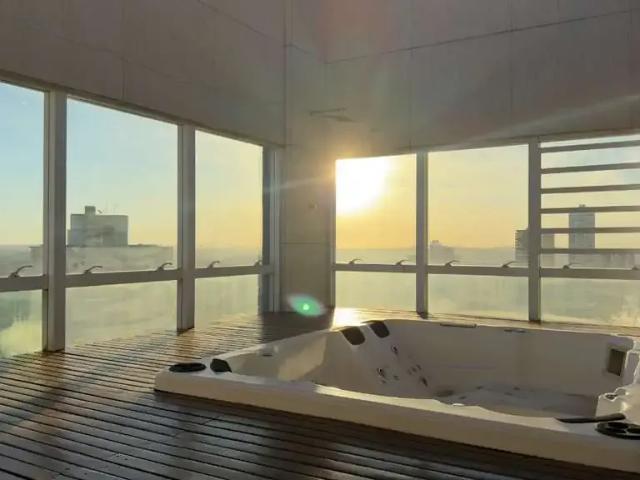 Apartamento para Venda em Goiânia/GO Setor Bueno 4 Quartos