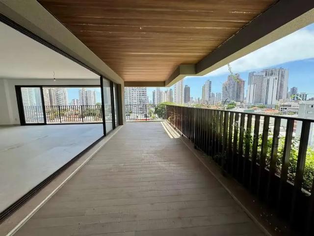 Apartamento para Venda em Goiânia/GO Setor Bueno 4 Quartos