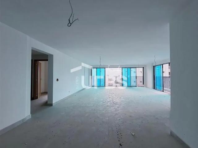 Apartamento para Venda em Goiânia/GO Setor Bueno 4 Quartos