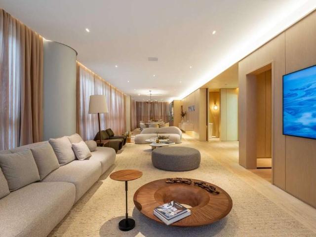 Apartamento para Venda em Goiânia/GO Setor Bueno 3 Quartos