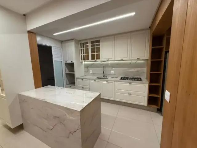 Apartamento para Venda em Goiânia/GO Setor Bueno 3 Quartos