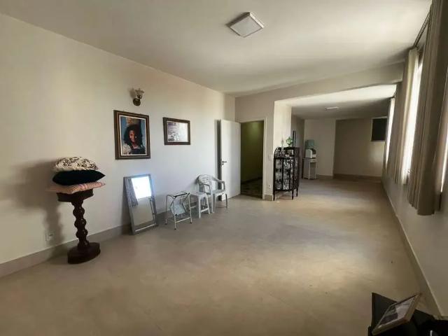 Apartamento para Venda em Goiânia/GO Setor Central 3 Quartos
