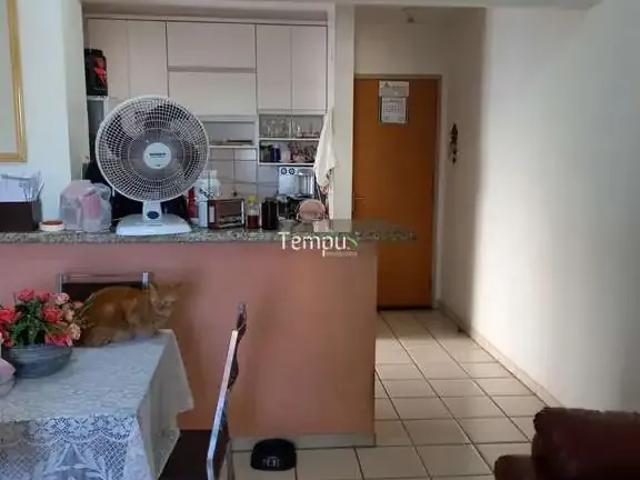 Apartamento para Venda em Goiânia/GO Setor Negrão de Lima 2 Quartos