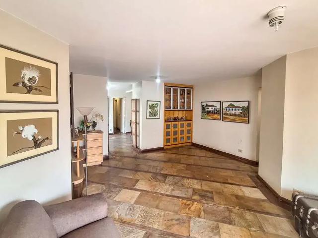 Apartamento para Venda em Goiânia/GO Setor Oeste 3 Quartos
