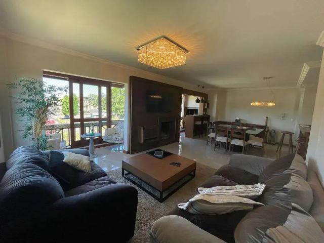 Apartamento para Venda em Gramado/RS Avenida Central 3 Quartos