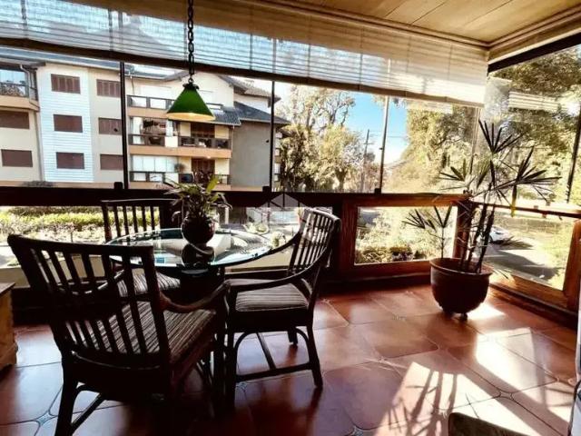 Apartamento para Venda em Gramado/RS Centro 3 Quartos