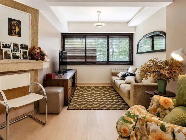 Apartamento para Venda em Gramado/RS Centro 3 Quartos