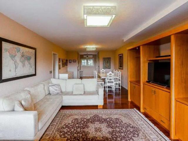Apartamento para Venda em Gramado/RS Centro 3 Quartos