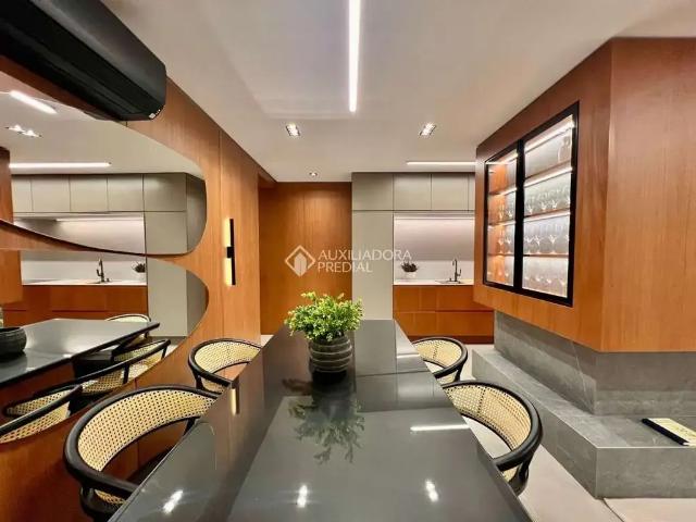 Apartamento para Venda em Gramado/RS Centro 2 Quartos