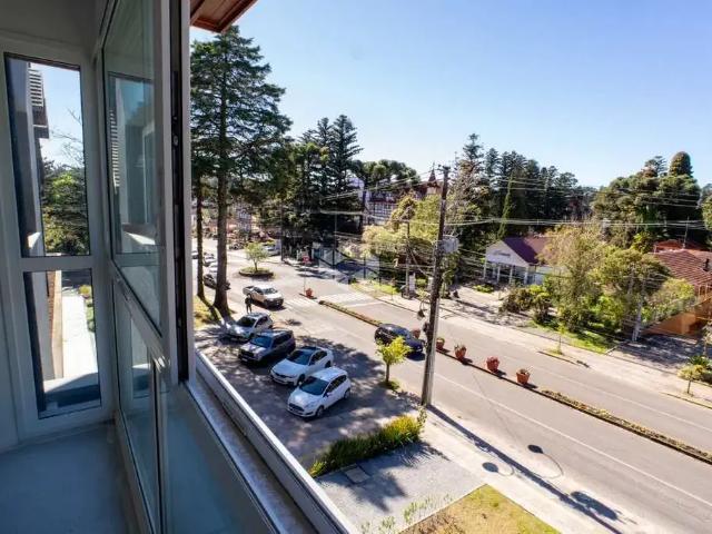 Apartamento para Venda em Gramado/RS Centro 2 Quartos