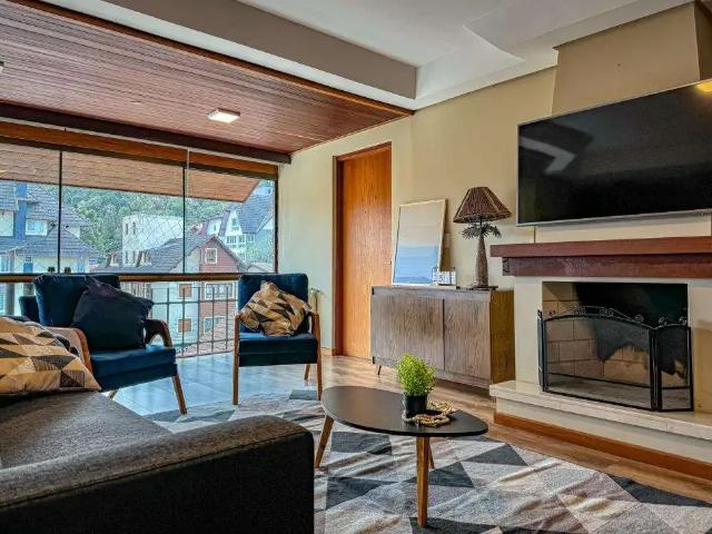 Apartamento para Venda em Gramado/RS Centro 4 Quartos