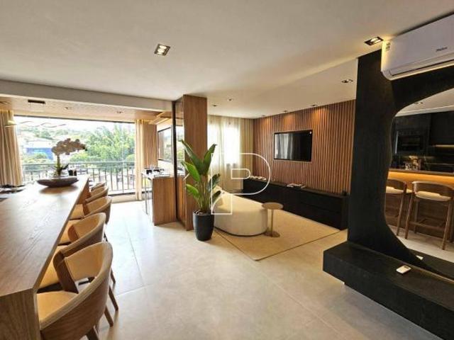 Apartamento para venda em Granja Viana de 124.00m² com 3 Quartos, 1 Suite e 2 Garagens