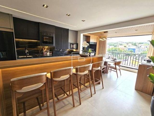 Apartamento para venda em Granja Viana de 154.00m² com 3 Quartos, 3 Suites e 2 Garagens