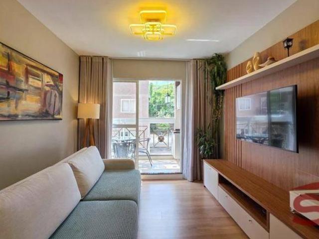 Apartamento para venda em Hugo Lange de 93.00m² com 3 Quartos, 1 Suite e 2 Garagens