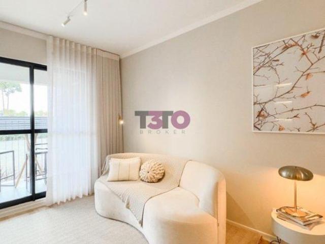 Apartamento para venda em Hauer de 75.14m² com 3 Quartos, 1 Suite e 1 Garagem