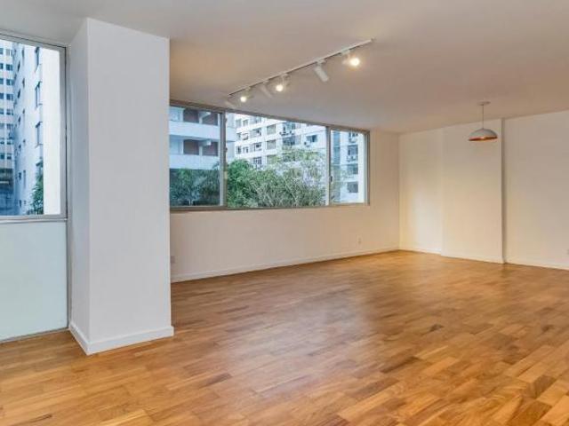 Apartamento para venda em Higienópolis com 3 quartos, sendo 1 suíte, 129m²