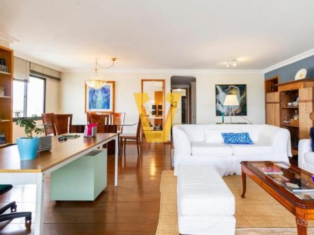 Apartamento para venda em Higienópolis com 4 quartos, sendo 2 suítes, 220m²