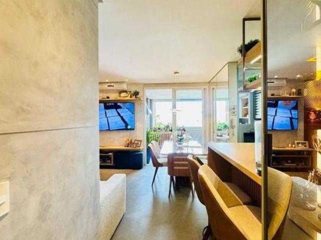 Apartamento para venda em Horto Florestal de 101.00m² com 3 Quartos, 1 Suite e 2 Garagens