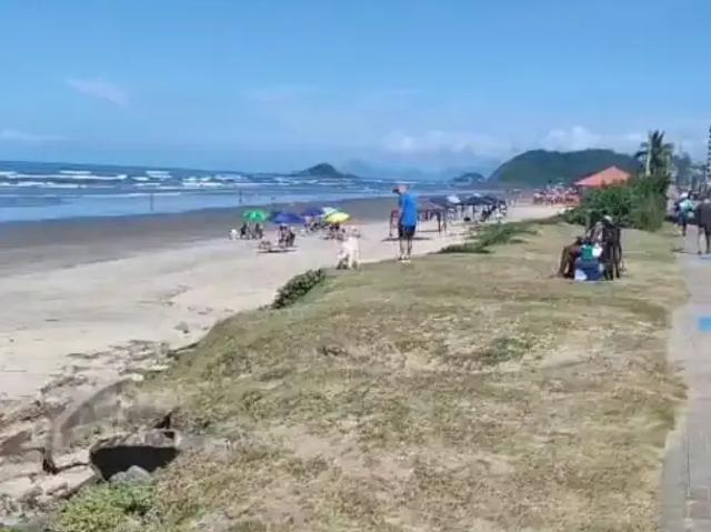 Apartamento para Venda em Itanhaém/SP Centro 3 Quartos