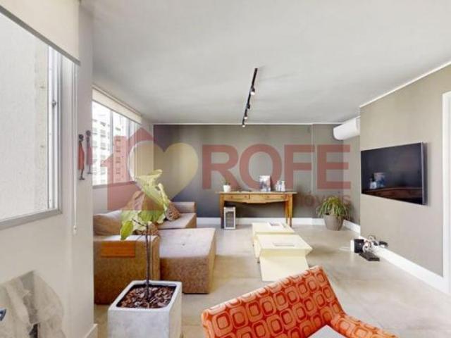 Apartamento para venda em Itaim Bibi com 2 quartos, sendo 1 suíte, 141m²