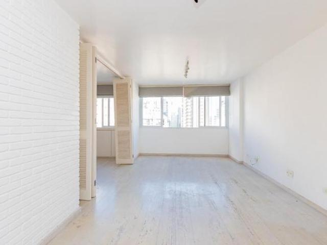 Apartamento para venda em Itaim Bibi com 2 quartos, sendo 1 suíte, 134m²
