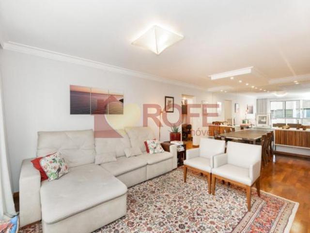Apartamento para venda em Itaim Bibi com 3 quartos, sendo 1 suíte, 169m²