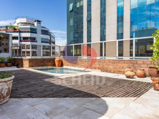 Apartamento para venda em Itaim Bibi com 3 quartos, sendo 1 suíte, 173m²