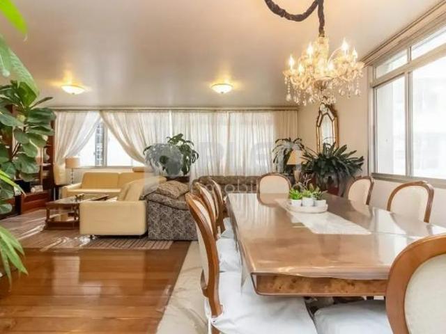 Apartamento para venda em Itaim Bibi com 3 quartos, sendo 1 suíte, 180m²