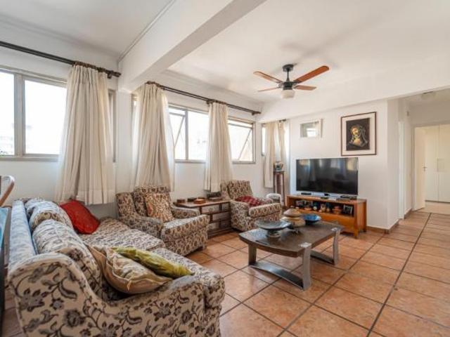 Apartamento para venda em Itaim Bibi com 3 quartos, sendo 1 suíte, 121m²