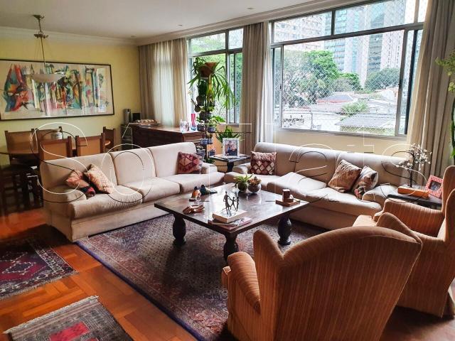 Apartamento para venda em Itaim Bibi em São Paulo São Paulo de 189.00m² com 3 Quartos, 1 Suíte e 2 Garagens