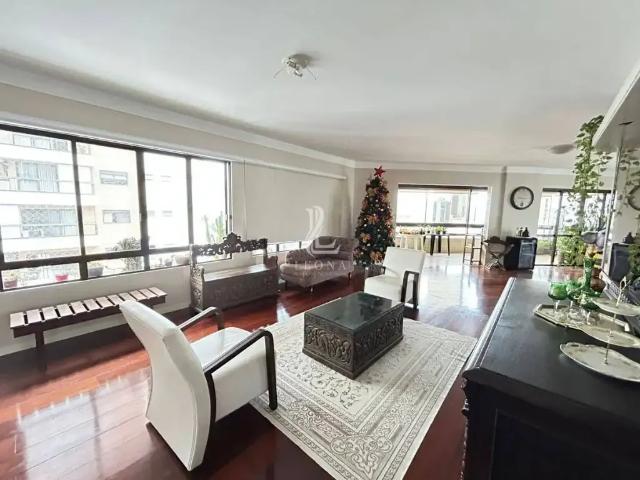 Apartamento para Venda em Itajaí/SC Centro 4 Quartos