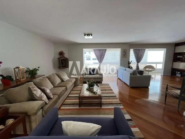 Apartamento para Venda em Itajaí/SC Centro 5 Quartos