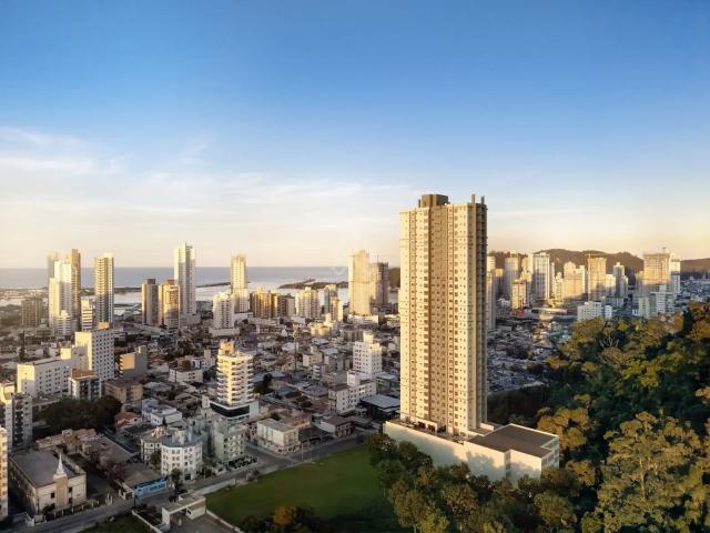 Apartamento para Venda em Itajaí/SC Centro 2 Quartos
