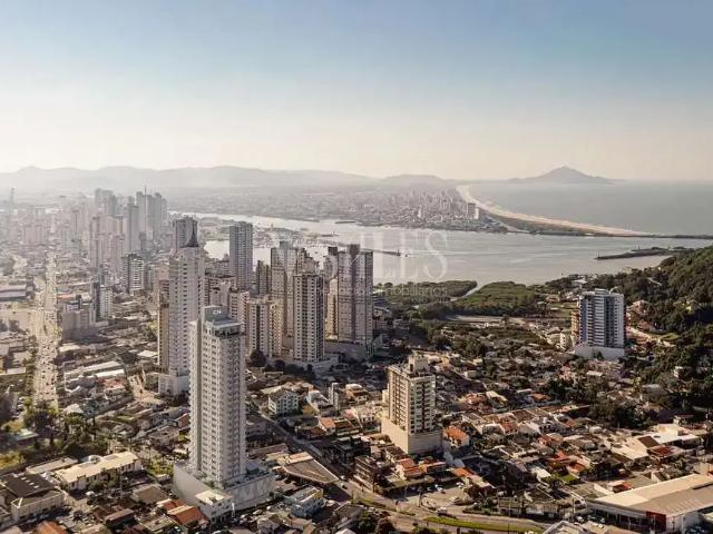 Apartamento para Venda em Itajaí/SC Centro 2 Quartos