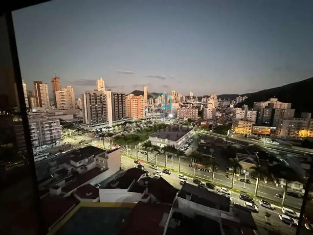 Apartamento para Venda em Itajaí/SC Centro 3 Quartos