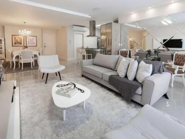 Apartamento para Venda em Itajaí/SC Centro 3 Quartos