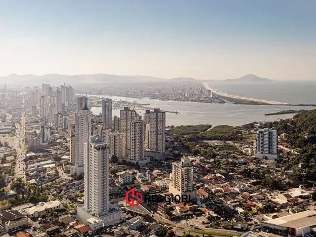 Apartamento para Venda em Itajaí/SC Fazenda 3 Quartos